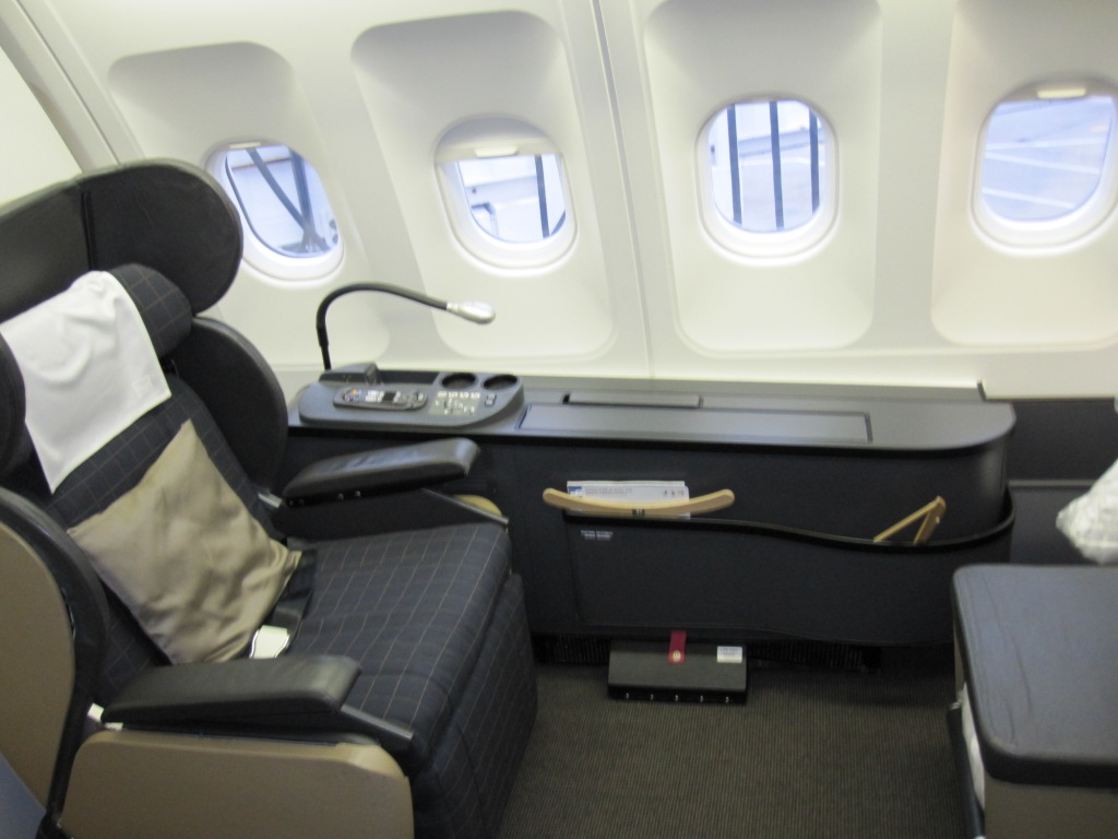 SWISS – First Class A340-300 – My CMS